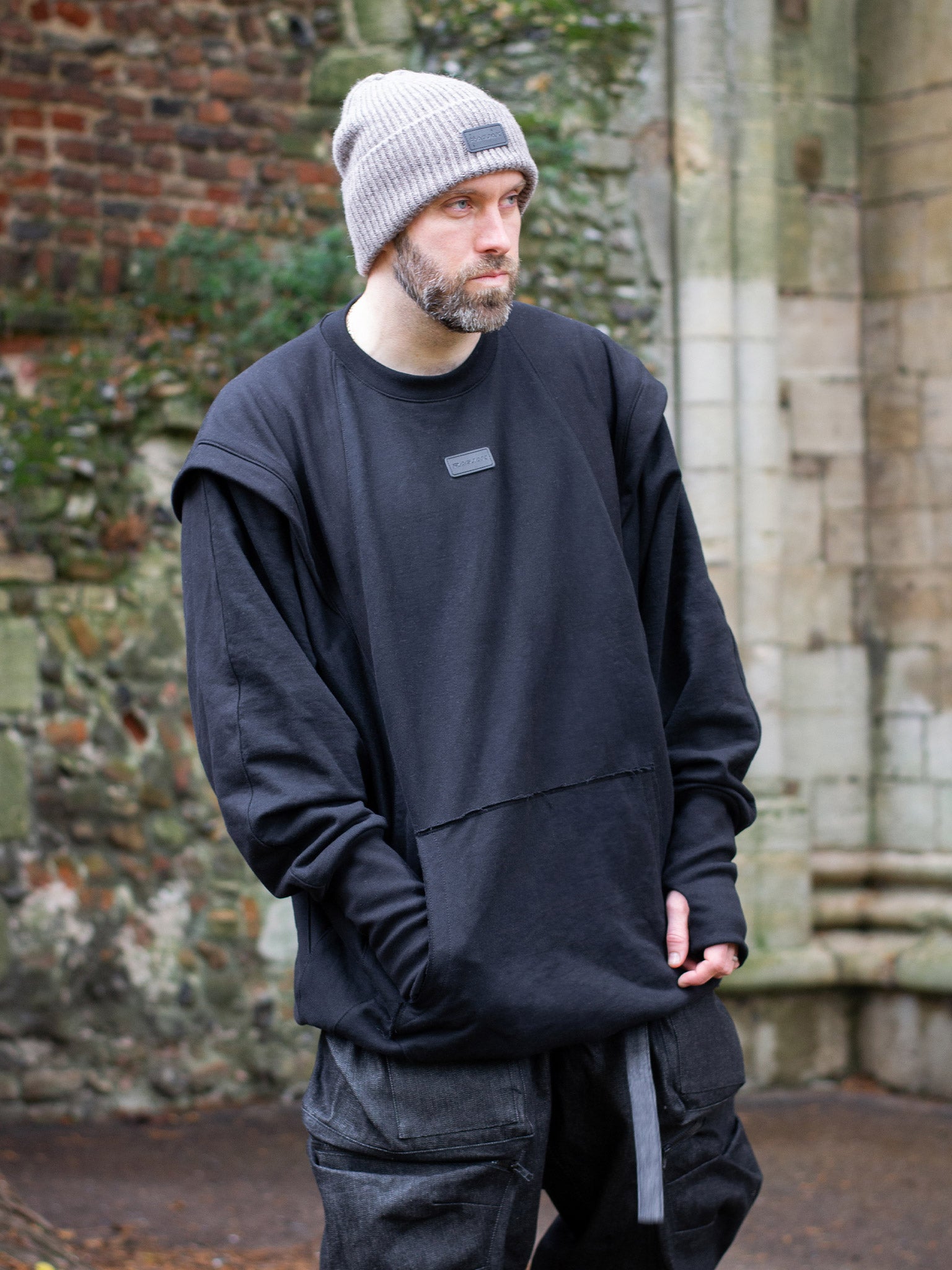 Drakon Men's Oversized Heavyweight Sweater in Black - Rags by Jak