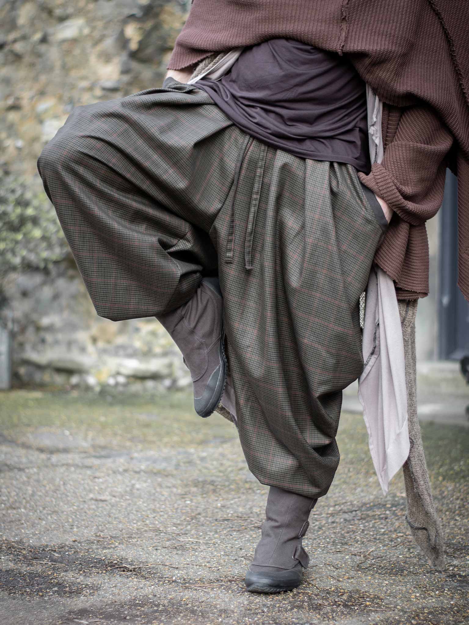Hattori Men's Harem Gun Club Wool Ninja Pants - Rags by Jak